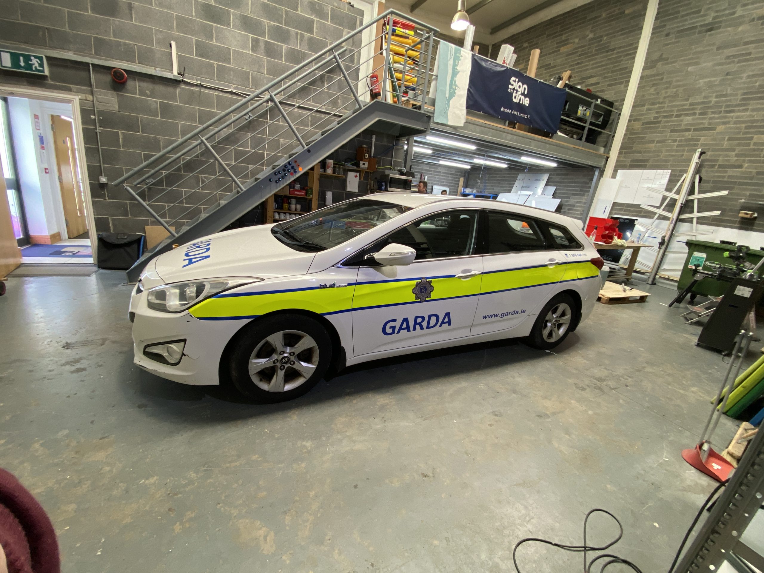 Car Wrapping Dublin | Car Wrap Sign on Time - Printing & Signage ...